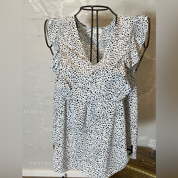 MELLODAY | Tops | New Melloday Black And White Ruffle Tunic Top Blouse ...